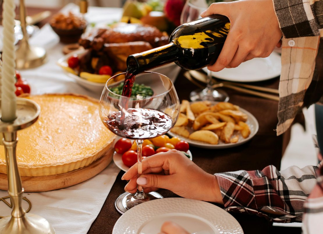 How to Host a Sober October Dinner Party | Wine Pairings by Dis&Dis ...